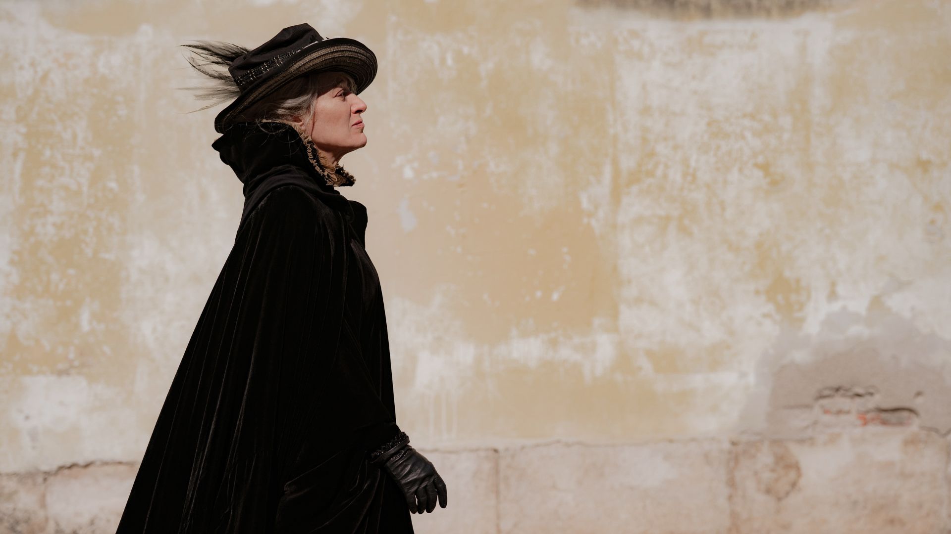 Duse, la Divina di Valeria Bruni Tedeschi incanta Venezia 82